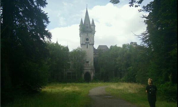 For those who asked for pictures from the inside of Miranda Castle - 9GAG