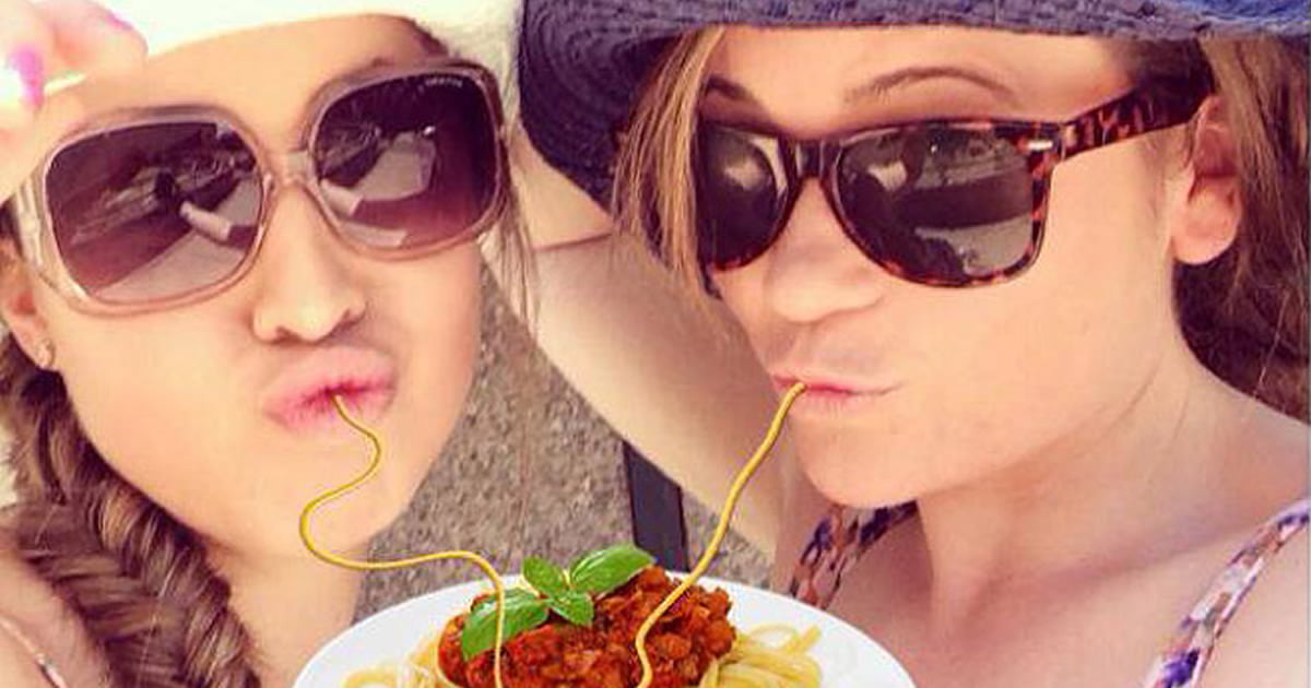 Duckface Selfies Improved With Spaghetti - 9GAG