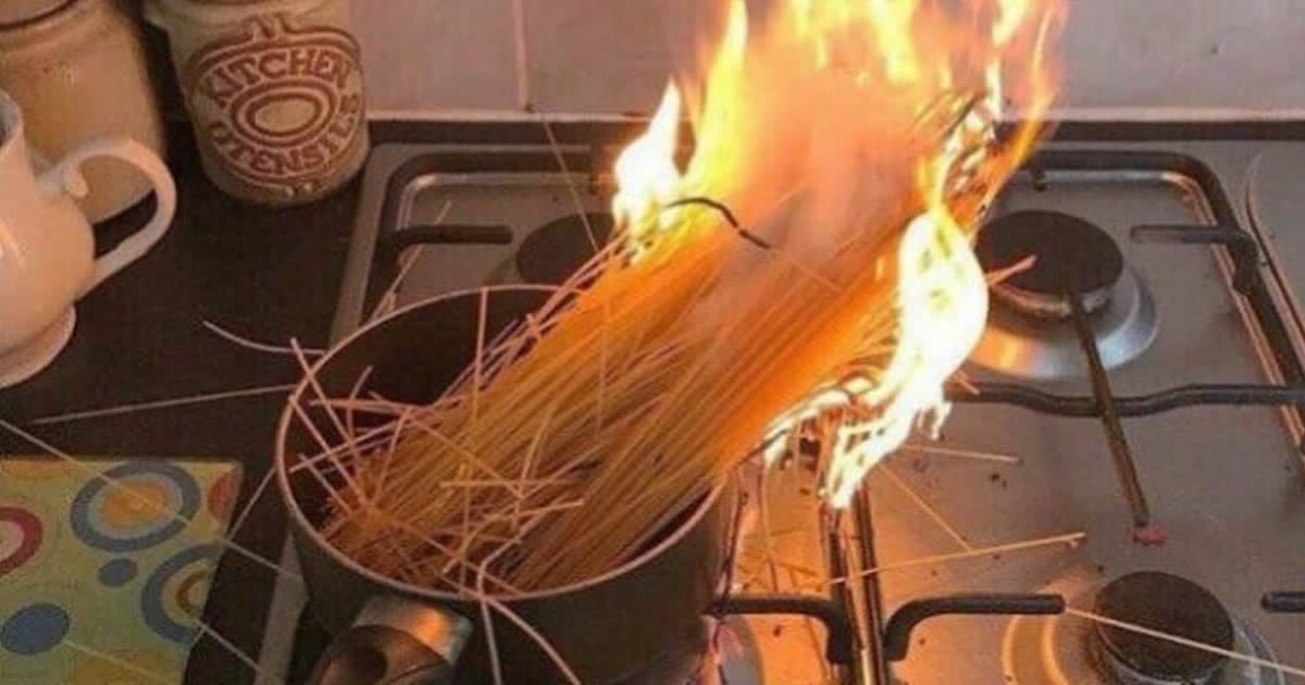 US Exchange Students In Italy Start Fire By Cooking Pasta Without Water ...