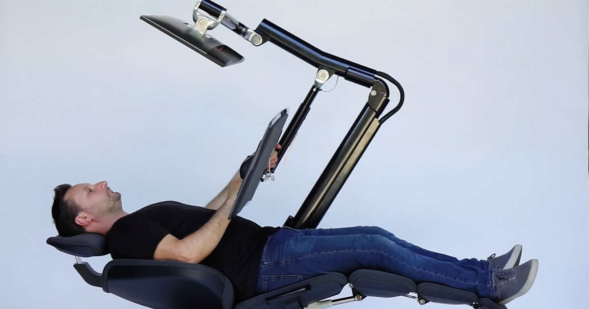 There Is Now a Lay-Down Desk That Lets You Work Horizontally - 9GAG