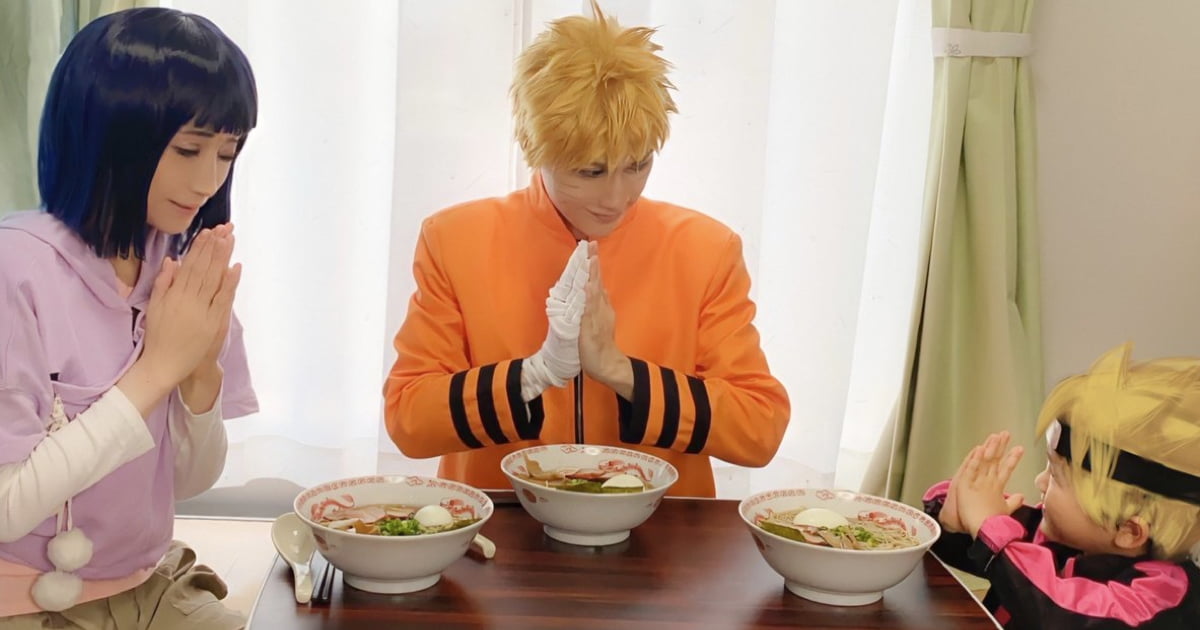 Japanese Family Does Adorable Anime Cosplay Together - 9GAG