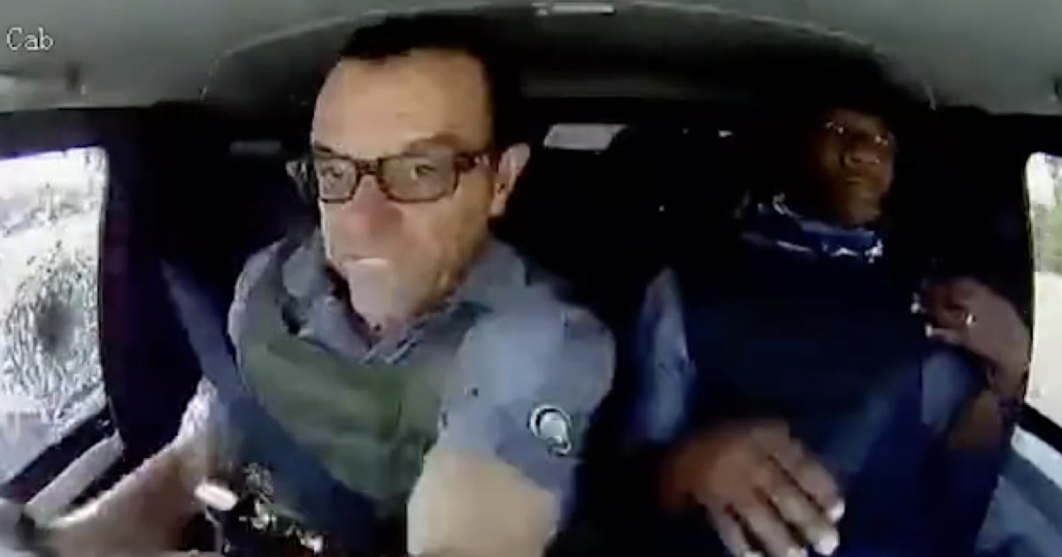 Hero’s Guard Keeps His Cool As Thieves Pulverize His Truck With 30 ...
