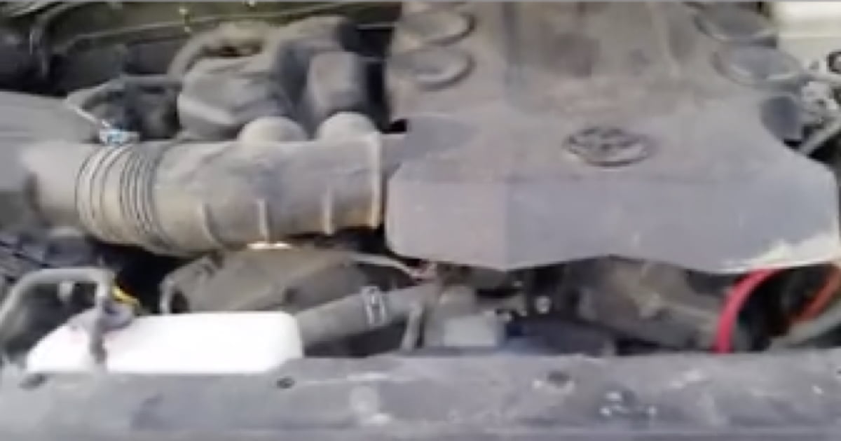 Any mechanics? What seems to be the problem? - 9GAG