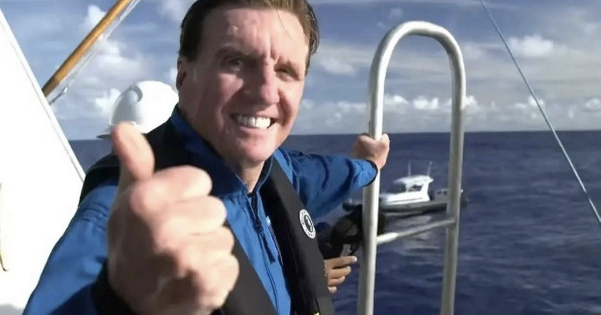 Billionaire Wants To Take Sub To "Titanic-Level Depths" After Oceangate Implosion - 9GAG