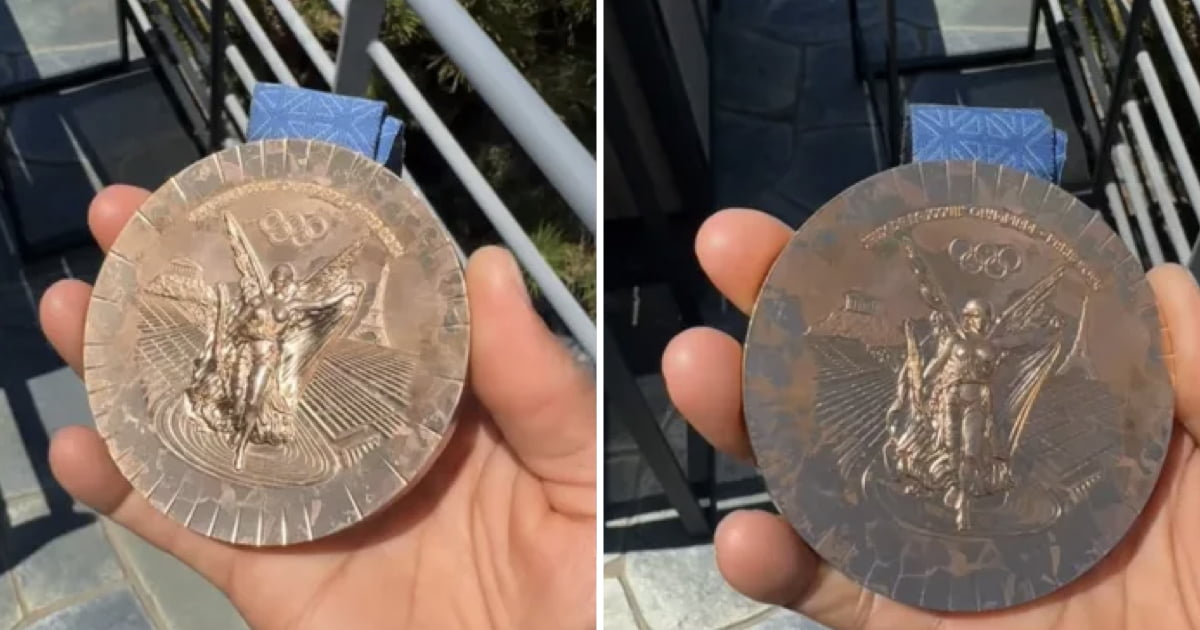 Paris Olympic Athletes Say Their Medals Are Already Deteriorating - 9GAG