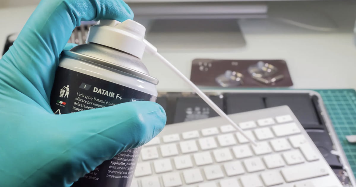 Teenager Dies After Inhaling Cleaning Product In Social Media 'Dusting ...