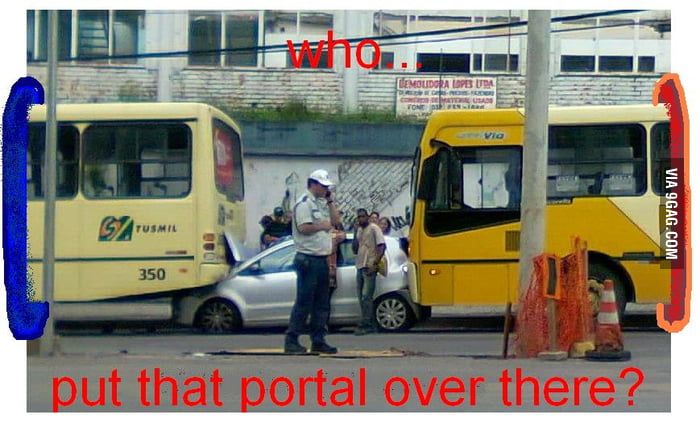Portal Bus - 9GAG