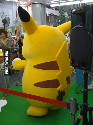 Poke back IRL - 9GAG
