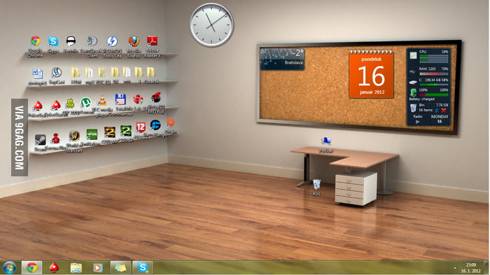 Just my wallpaper - 9GAG