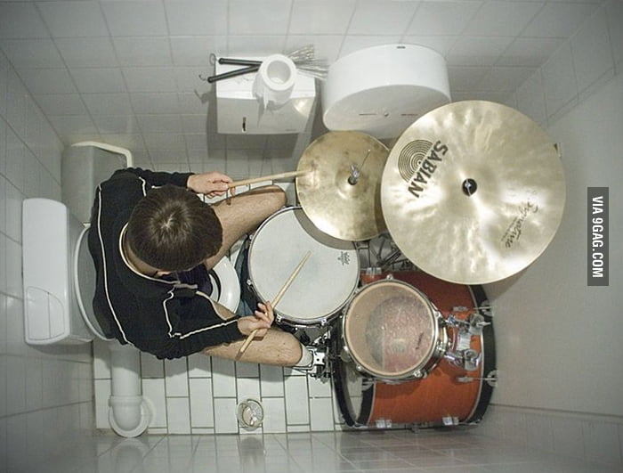 Toilet Band - 9GAG