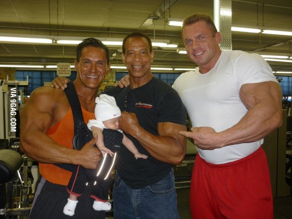 Bodybuilder FAIL - 9GAG