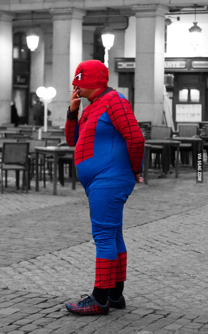 Just Spiderman smoking - 9GAG