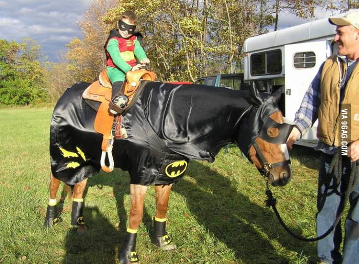 Horse Cosplay - 9GAG