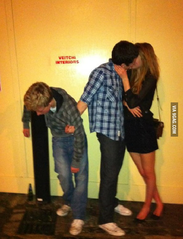 Friend and boyfriend level over 9000!! - 9GAG