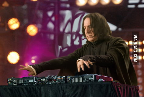 What Snape does for fun - 9GAG