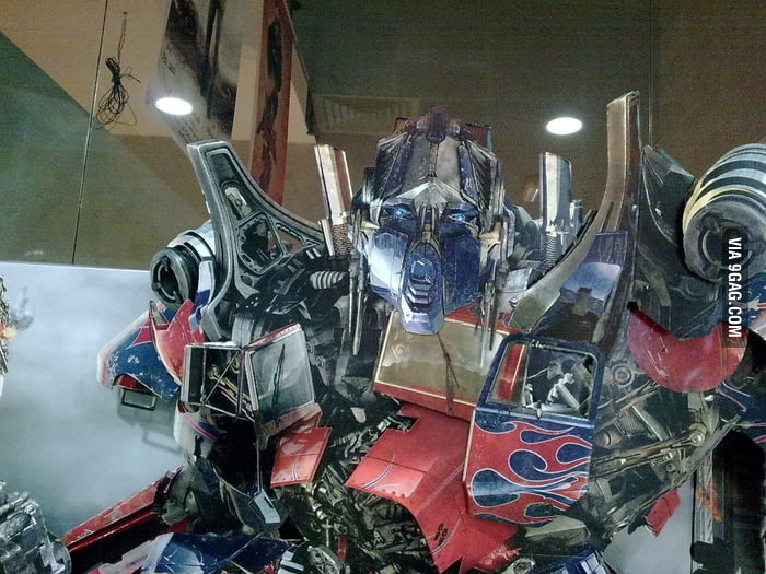 The Real Optimus Prime - 9GAG