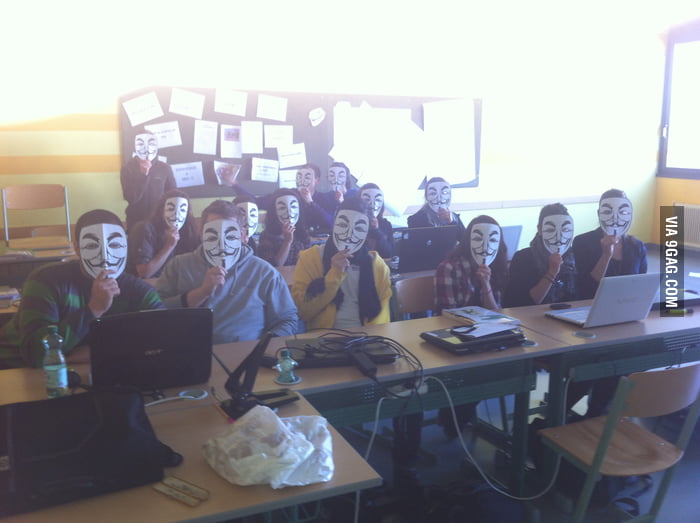 Awesome class is awesome! - 9GAG