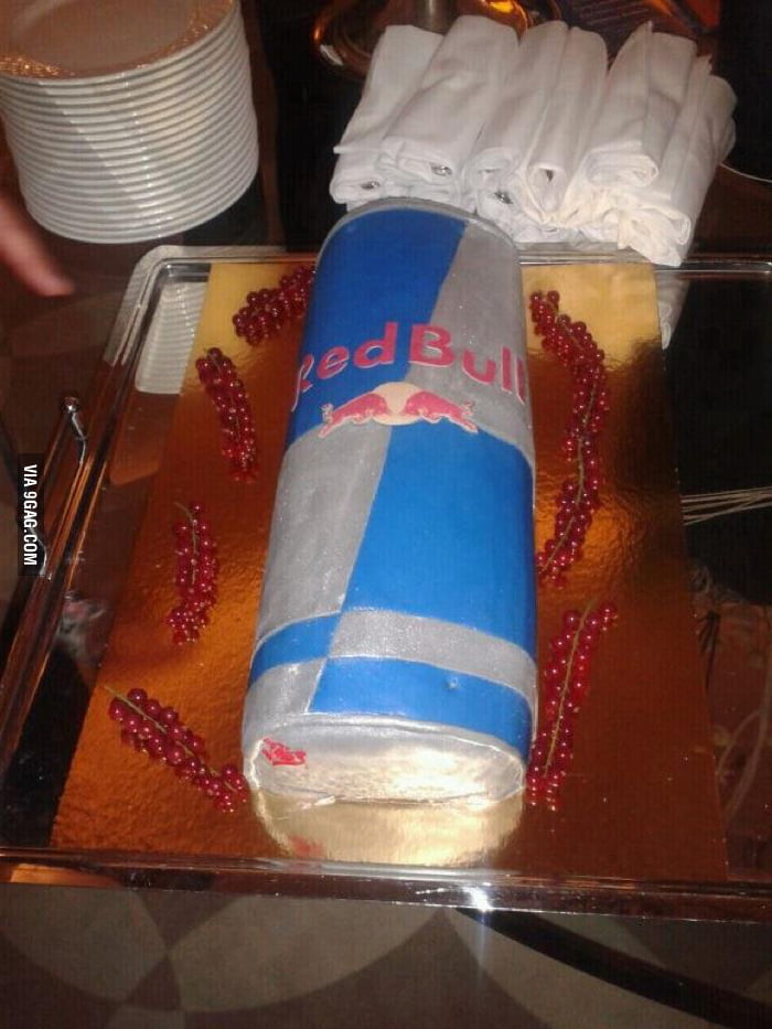 Just my casual and random birthday cake. - 9GAG