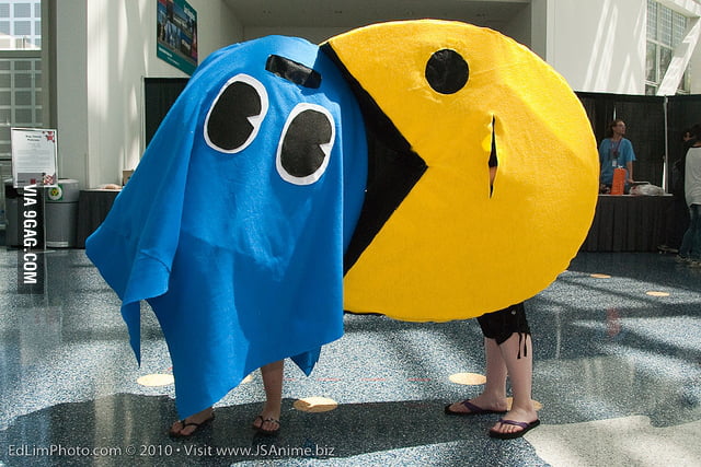 The best cosplay ever: Pac-man - 9GAG