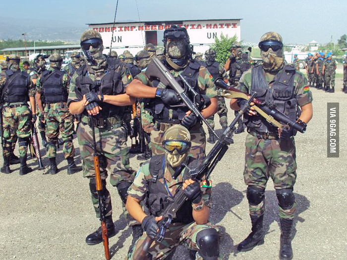 Bolivian army in Haiti, not bad bolis..not bad at all - 9GAG