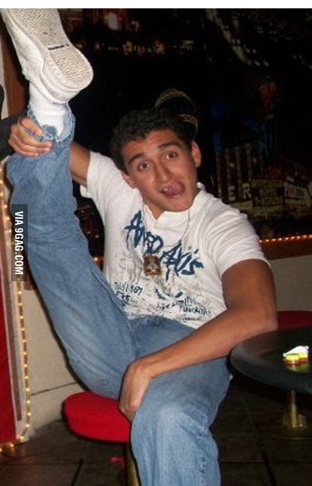 Photoshop masters, do your magic! - 9GAG