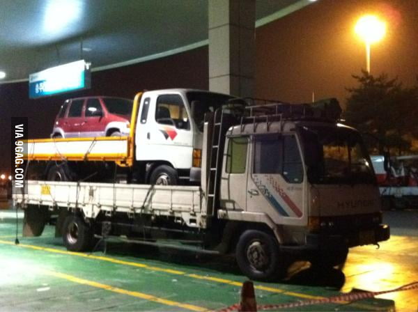 Yo dawg, it's carception - 9GAG