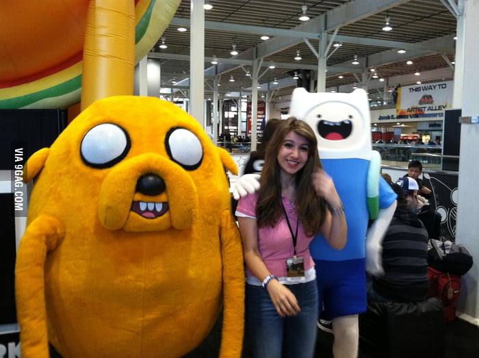 Me chillin with Finn and Jake :) - 9GAG