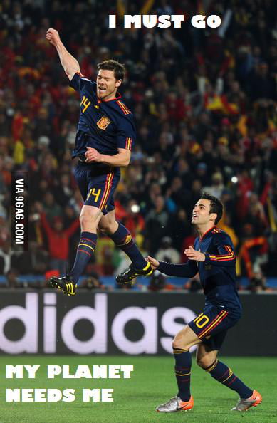 Up, up and awayyyyy , its Super Alonso - 9GAG