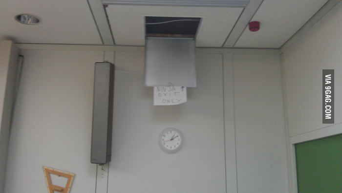 Ninja exit at school - 9GAG
