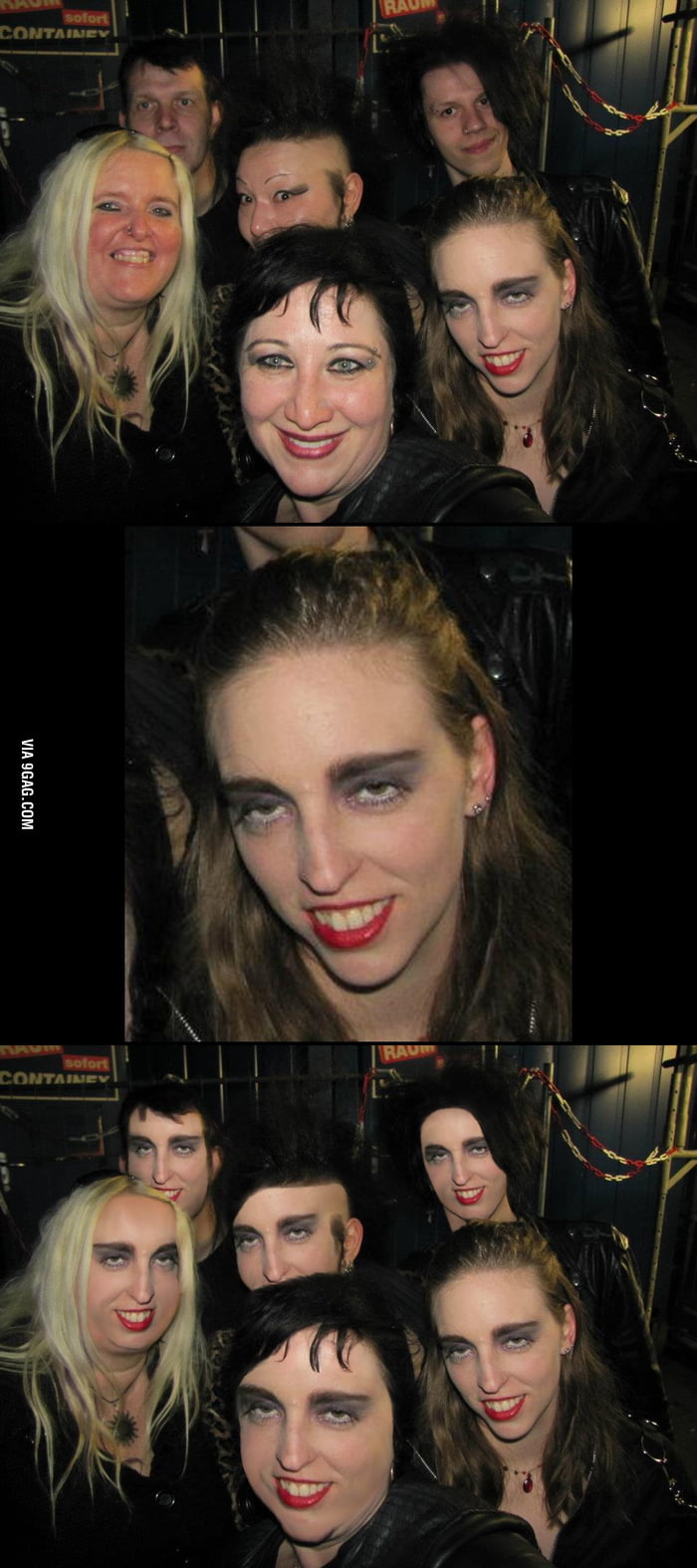 PHOTOBOMB! - 9GAG