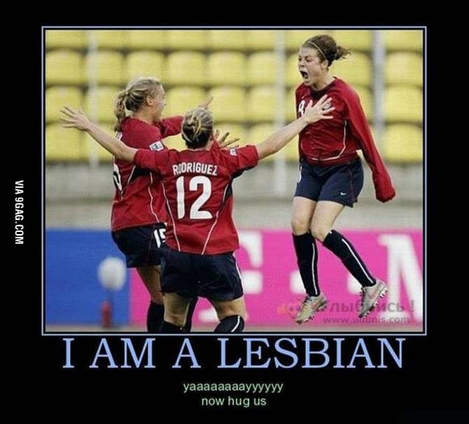 I'm lesbian - 9GAG