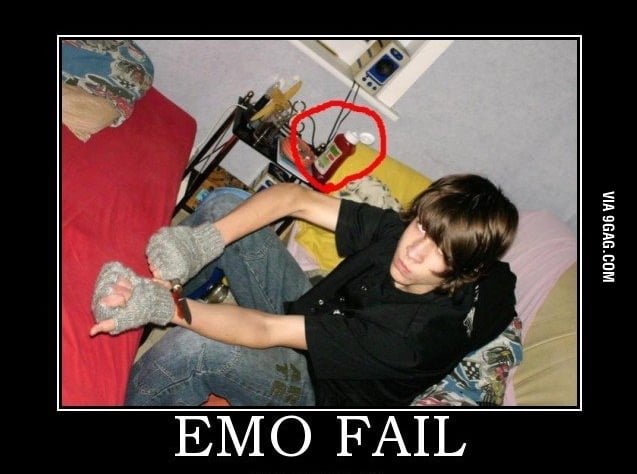 Fake Emo - 9GAG