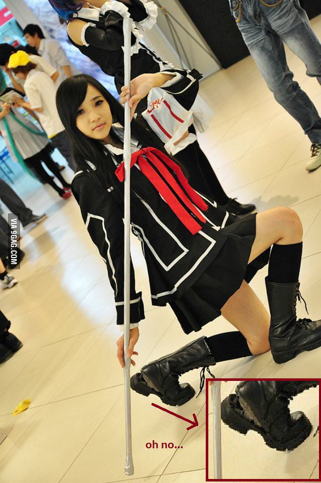 Cosplay Fail - 9GAG