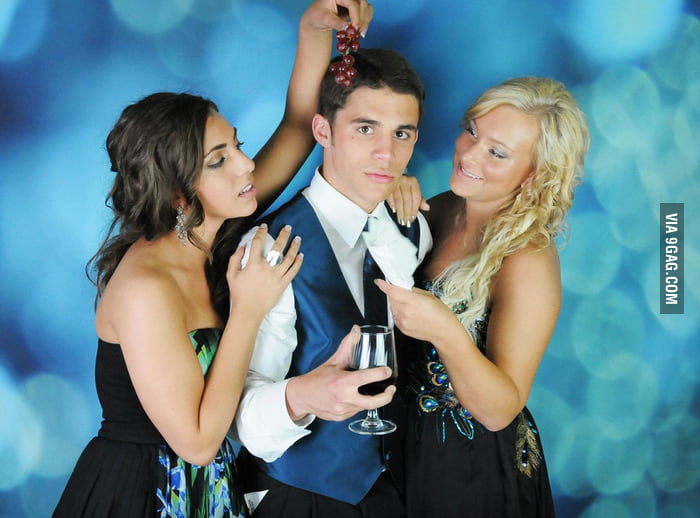 Epic prom pic - 9GAG