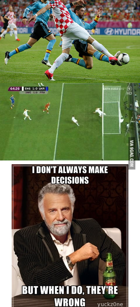 Goal Line Referees - 9GAG