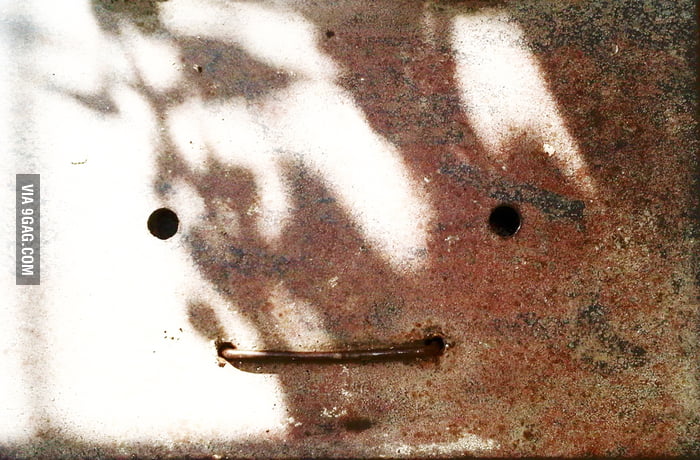 Just a rusty smile - 9GAG