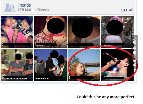 Epic timing is epic. - 9GAG