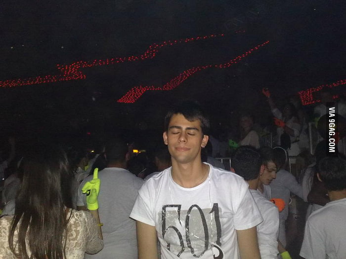 Sad Dumped Guy Is sad!! - 9GAG