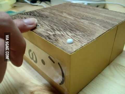 The Original Useless Box Kit - 9GAG