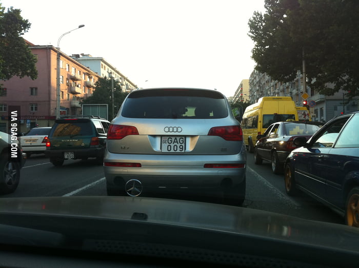 Meanwhile in Georgia - 9GAG