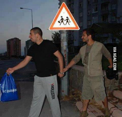 Meanwhile in Turkey - 9GAG