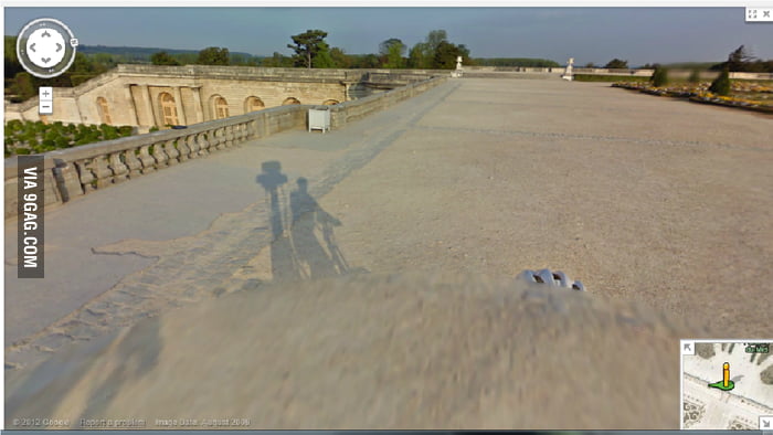 Google Maps fail Castle of Versaille - 9GAG