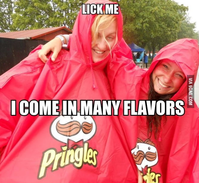 WE ALL LOVES PRINGLES - 9GAG