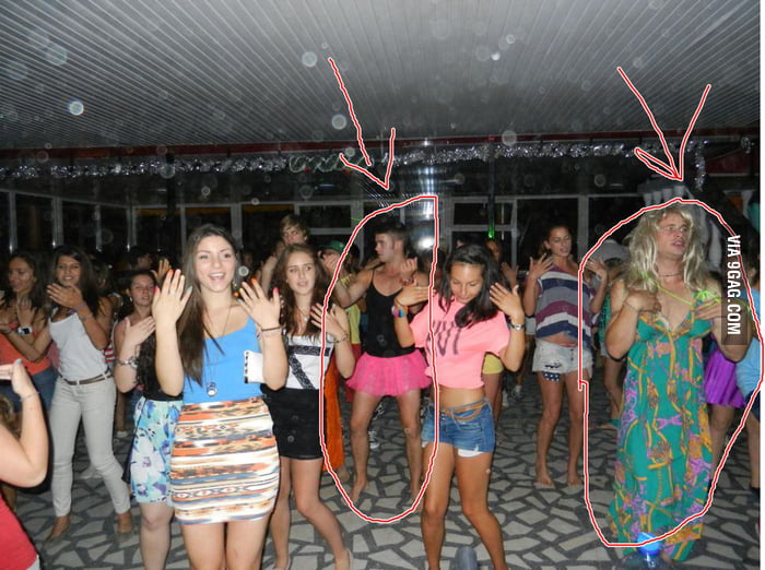 Hot Girls Dancing 9gag