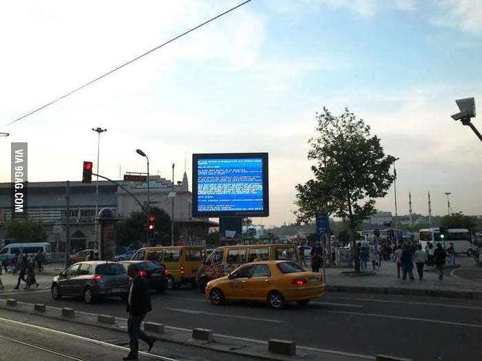 Billboard level: Microsoft Windows. - 9GAG