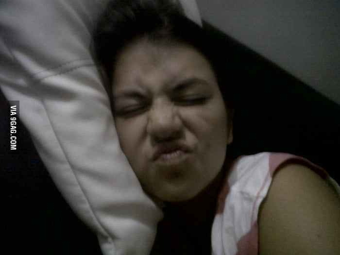 Is she doing it right? - 9GAG