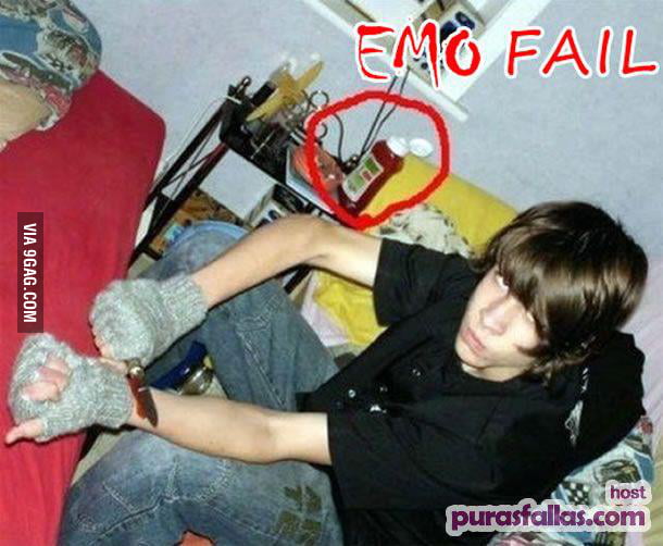 Emo epic fail - 9GAG
