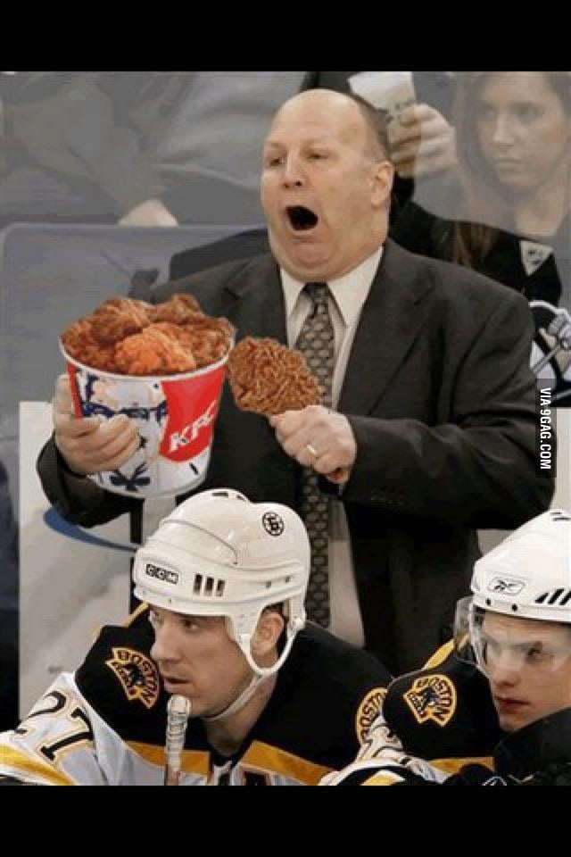 That referee is a Chicken ! - 9GAG