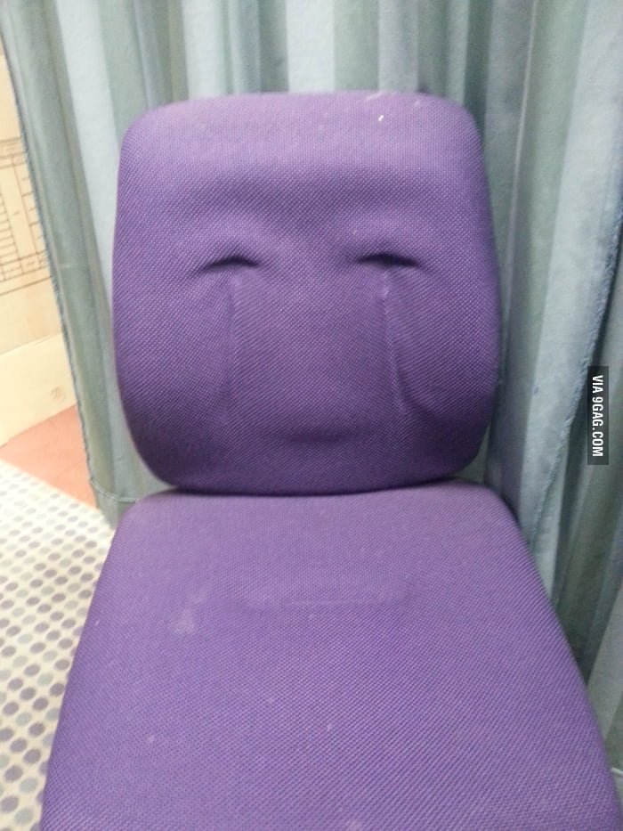 Happily-Crying Chair - 9GAG