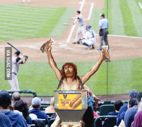 Jesus selling hot dogs - 9GAG